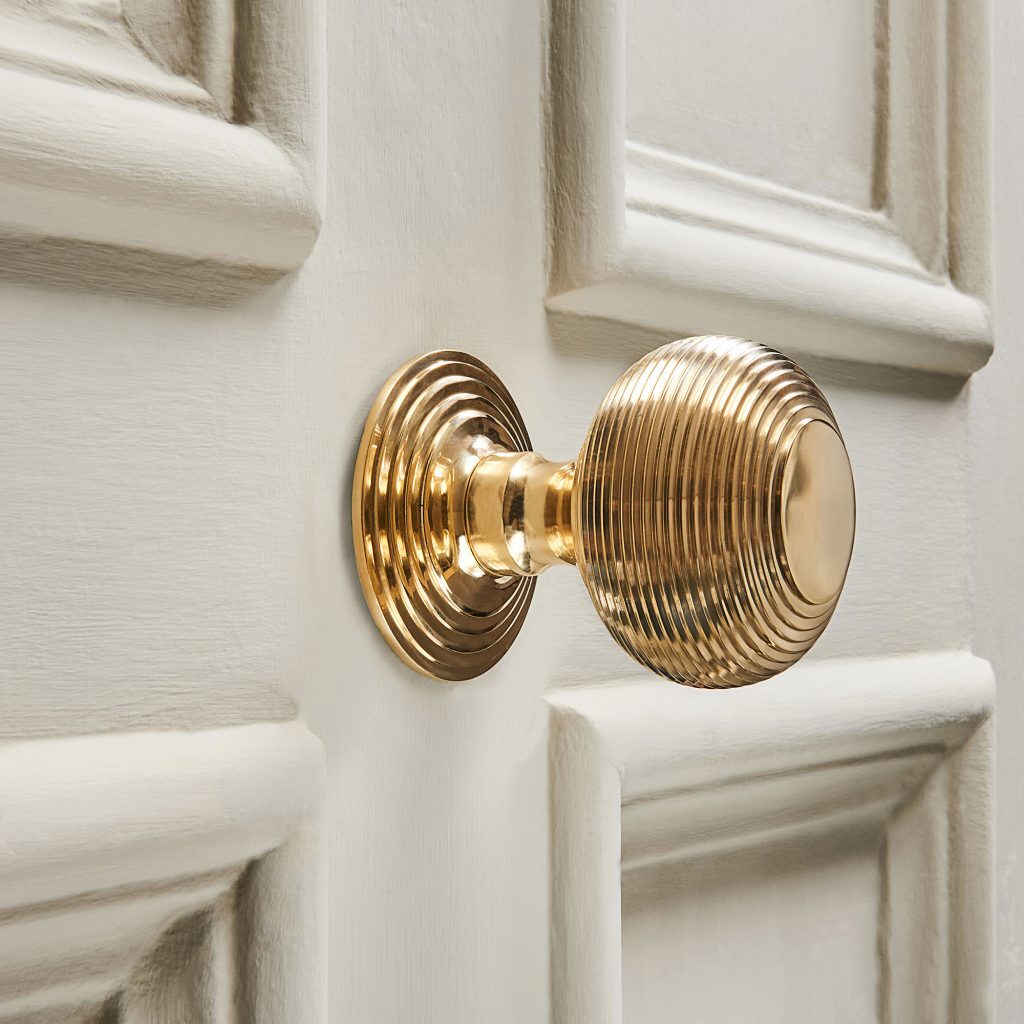 Polished Brass Beehive Centre Door Knob - Grace & Glory
